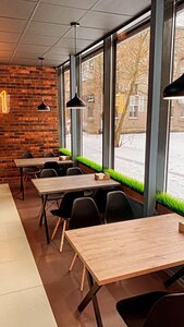 Kitchen 91 (naberezhnaya Komsomolskogo kanala No:19к1), kafe  Kolpino'dan