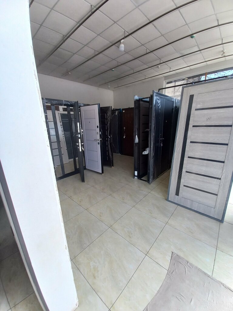 Kapılar Dveri, Angren, foto