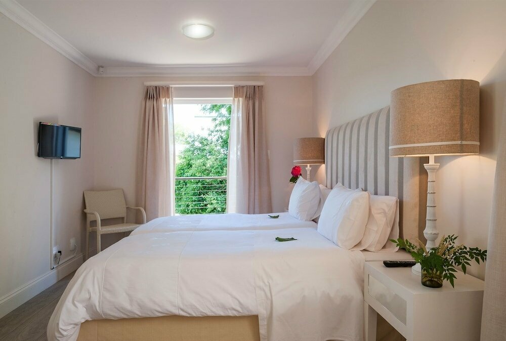Otel Albarosa Guesthouse, , foto