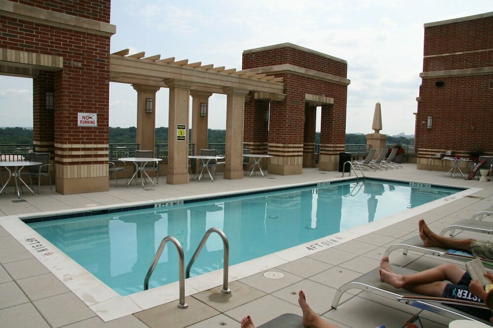 Otel Instrata by Executive Apartments, Arlington, foto