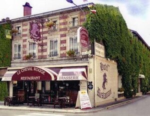 Hôtel restaurant Le Cheval Rouge (Grand Est, Marne, Arrondissement de Sainte-Menehould, Sainte-Menehould, Rue Chanzy), otel