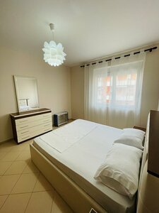 Jimi Apartments (Vlorë County, Vlorë), otel  Avlonya'dan