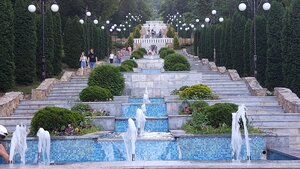 Cascade Staircase (Stavropol Territory, Zheleznovodsk, Kurortny park Zheleznovodska, Kaskadnaya lestnitsa), turistik yerler  Zheleznovodsk'tan