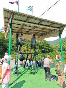 Зиплайн (Autonomous Republic of Abkhazia), atraksiyon  Tquarchal Bölgesi'nden