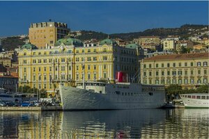 Botel Marina - Hostel (Primorje-Gorski Kotar County, City of Rijeka), otel  Rijeka'dan