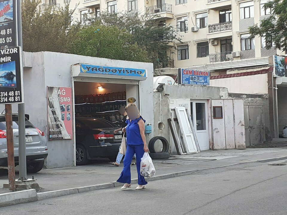 Otomobil servisi Yağ Dəyişmə, Bakü, foto