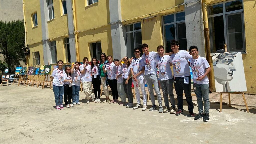 Lise Mert Öztüre Özel Eğitim Meslek Lisesi, Kınık, foto