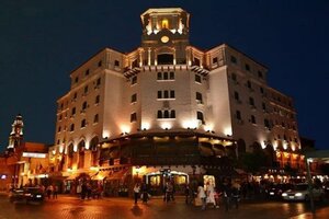 Hotel Colonial Salta (Provincia de Salta, Departamento Capital, Salta), otel  Salta'dan
