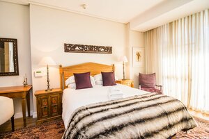 Mountain Marina Luxury Apartments (Road 2 Road No:7, Langa), otel  Capetown'dan