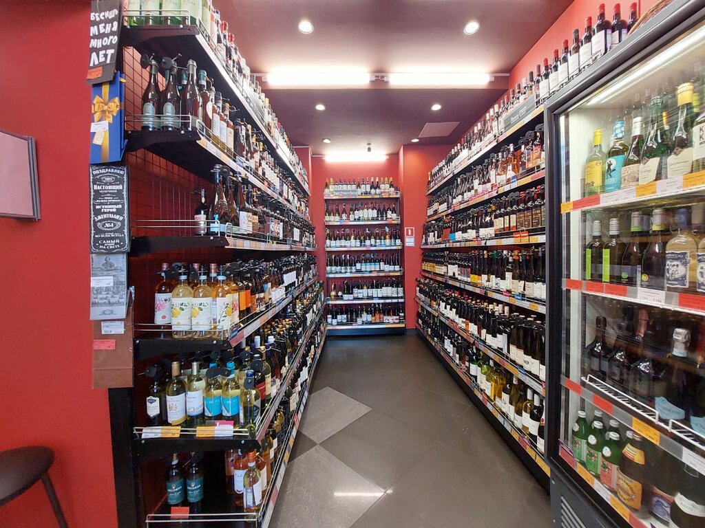 Alkollü içecekler Napitki Mira, Saint‑Petersburg, foto