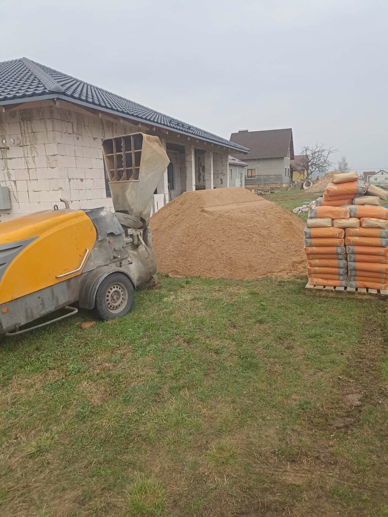 Şap zemin Styazhkapola. bel, Molodchenko, foto