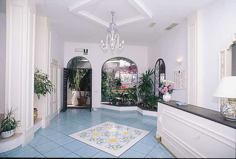 Otel Hotel Aurora, Amalfi, foto