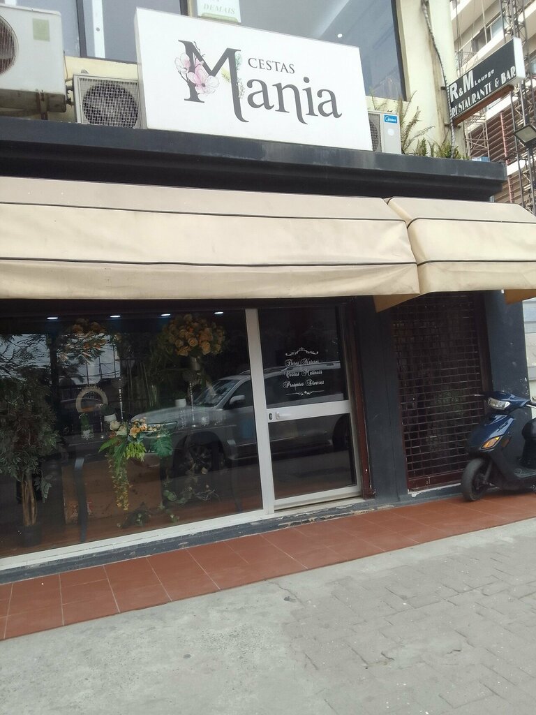 Çiçekçiler Cesta mania, Loanda, foto