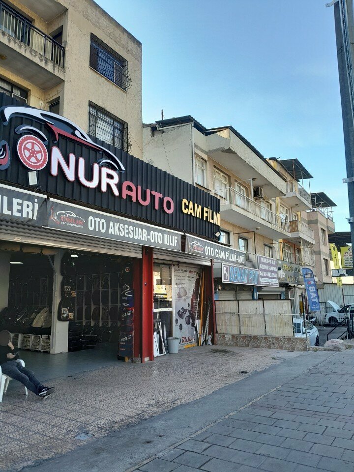 Otomobil yedek parçaları Emircan Oto Aksesuar, İzmir, foto