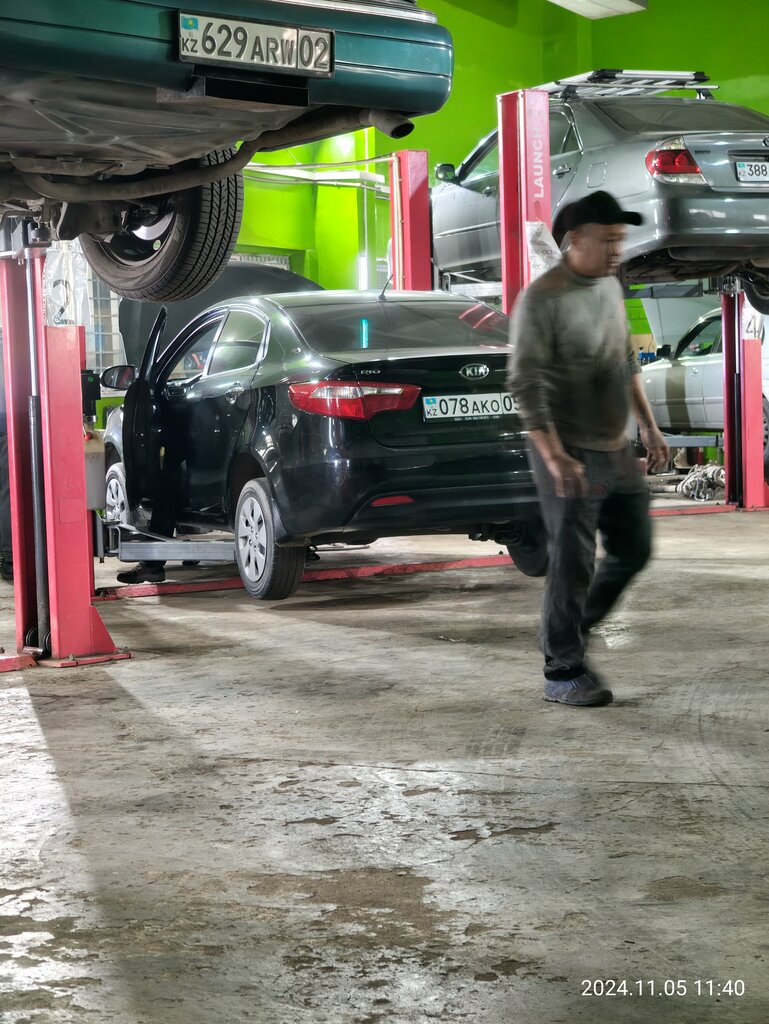 Otomobil servisi Carnet Service, Almatı, foto