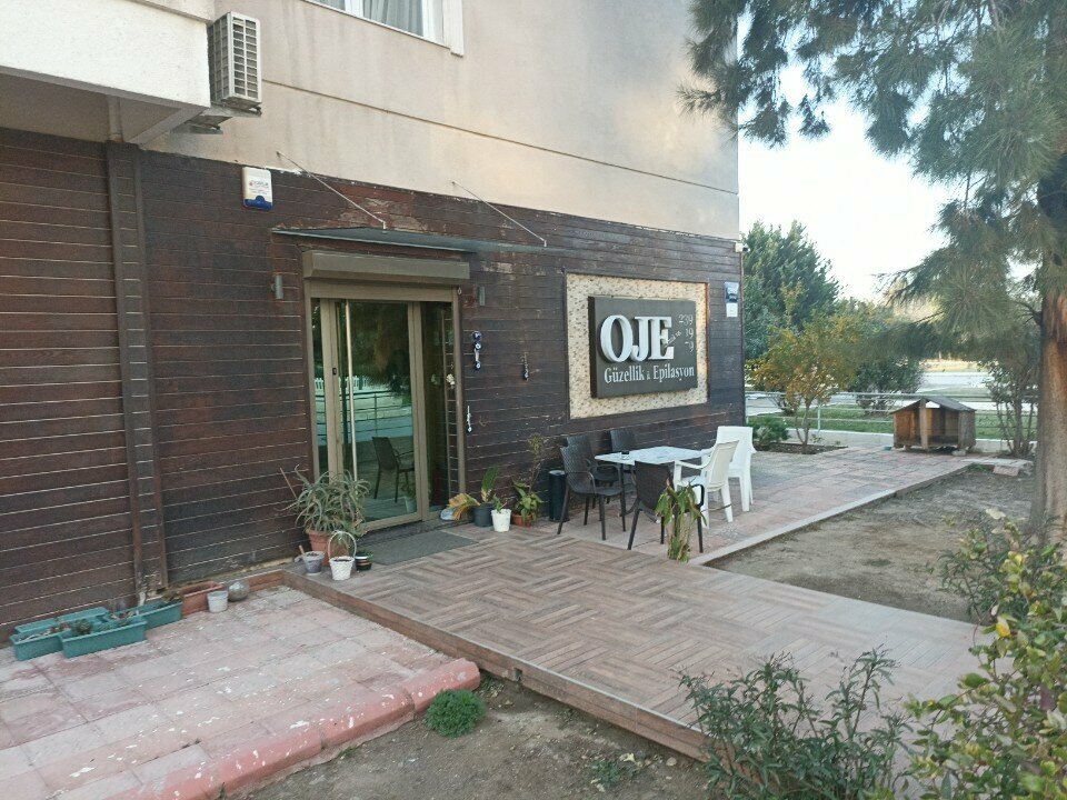 Manikür-pedikür Oje Tırnak vs. Güzellik ve Kişisel Bakım Salonu, İzmir, foto