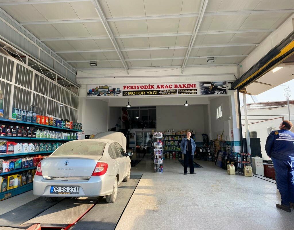 Express yağ değişim noktası Özsoy Periyodik Bakım Yağ ve Filtre Değişim Noktası, Söke, foto