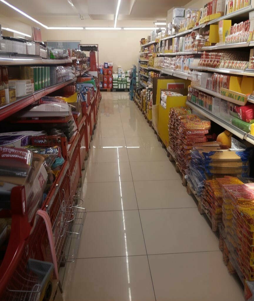 Süpermarket Şok, Burdur, foto
