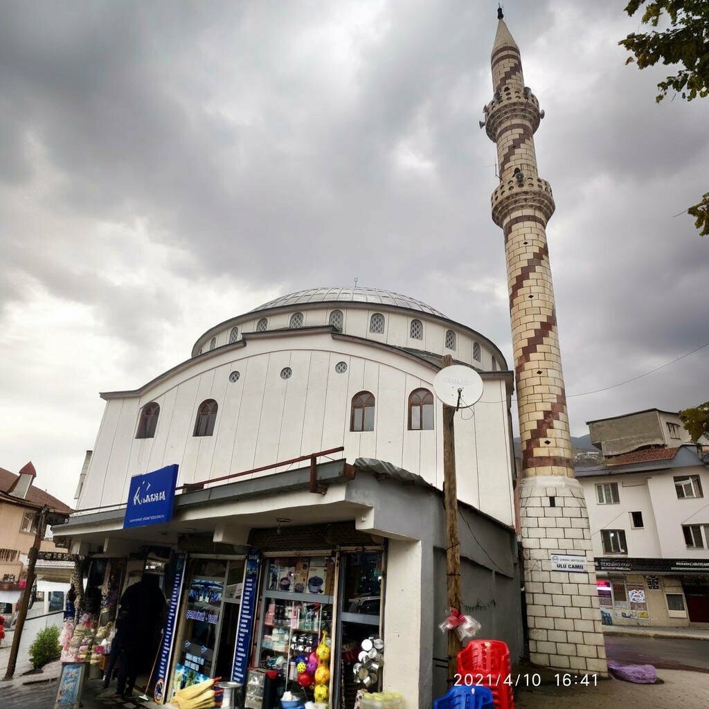 Cami Ulu Cami, Şemdinli, foto