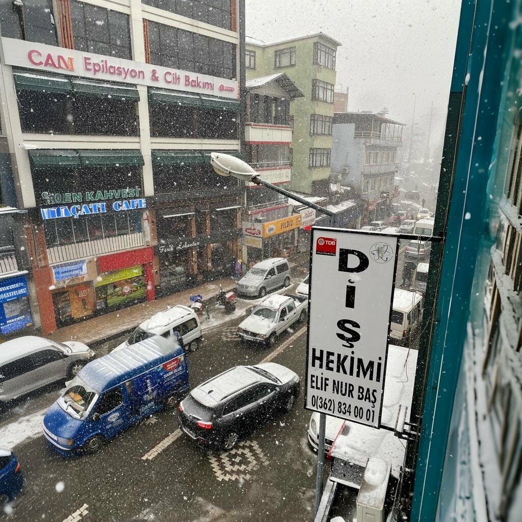 Özel muayenehaneler Diş Hekimi Elif Nur Baş, Çarşamba, foto