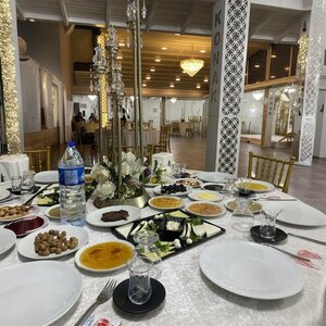 Konak Cafe Restaurant (Şehit Abdullah Çavuş Mah., Alparslan Türkeş Blv., Onikişubat, Kahramanmaraş), restoran  Kahramanmaraş'tan