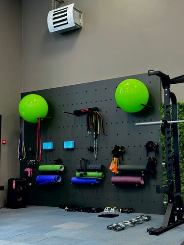Spor ve jimnastik salonları Lion, Abinsk, foto