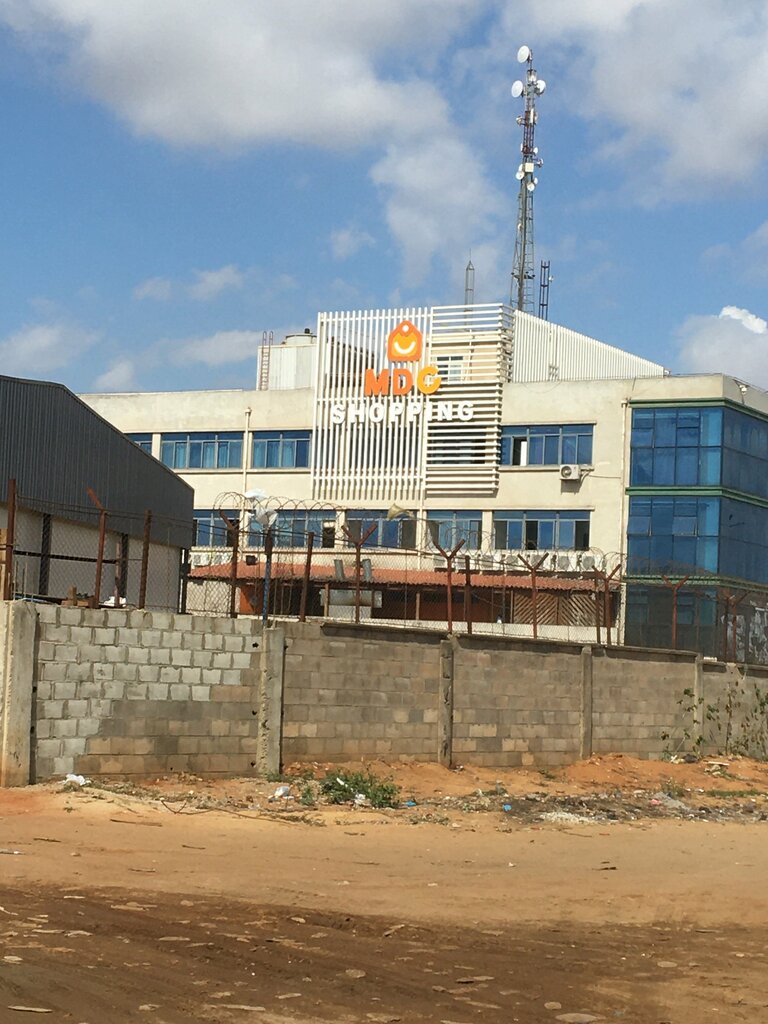 Alışveriş merkezleri MDC Mundo da Casa, Loanda, foto
