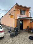 Шиномонтаж (Балаклавская улица No:33А), oto lastik tamiri  Simferopol'dan (Akmescit'ten)