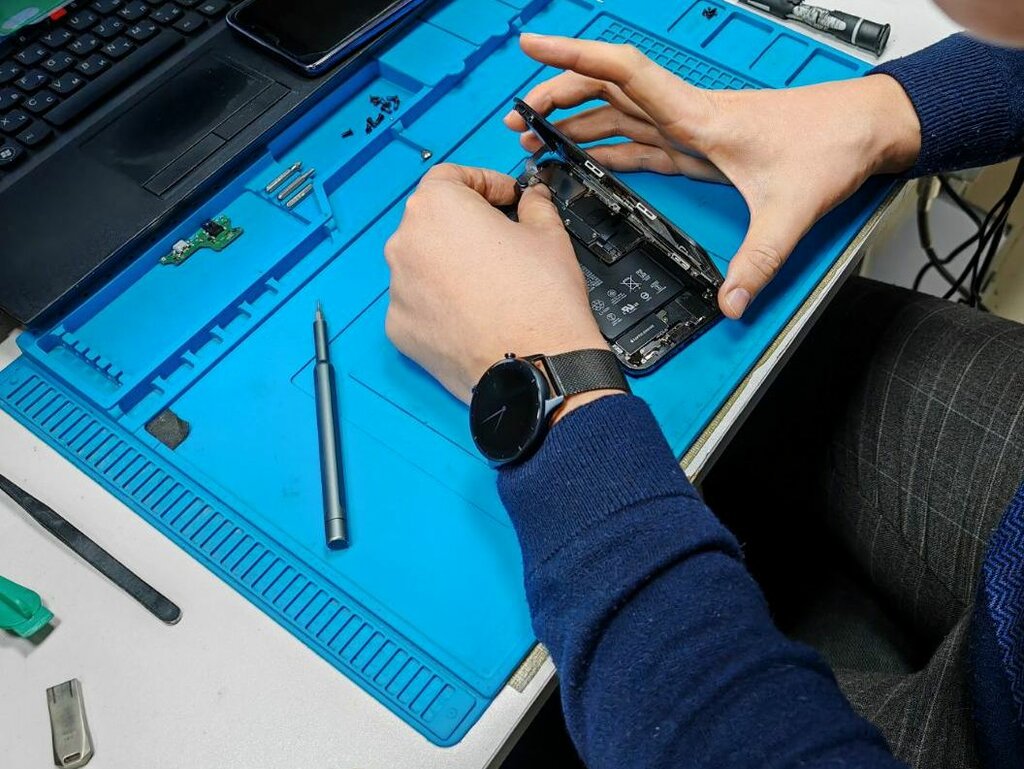 Telefon tamir servisi A-servis, Grodno, foto