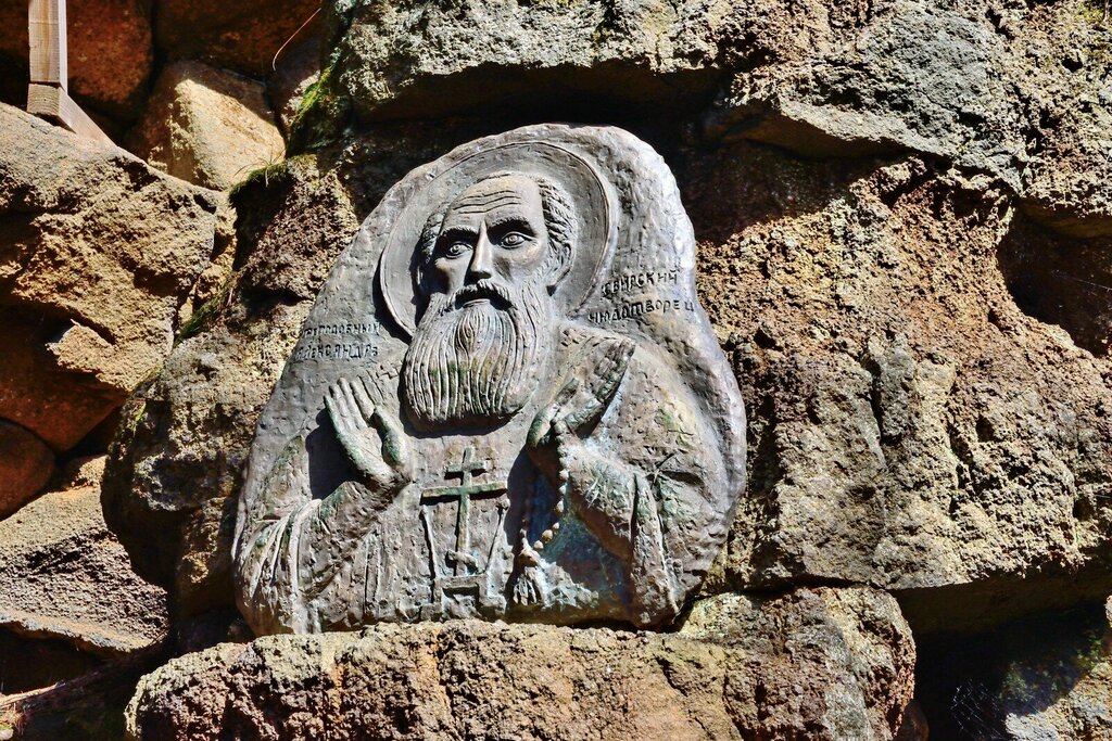 Ortodoks kiliseleri Cave of Alexander Svirsky, Karelya, foto