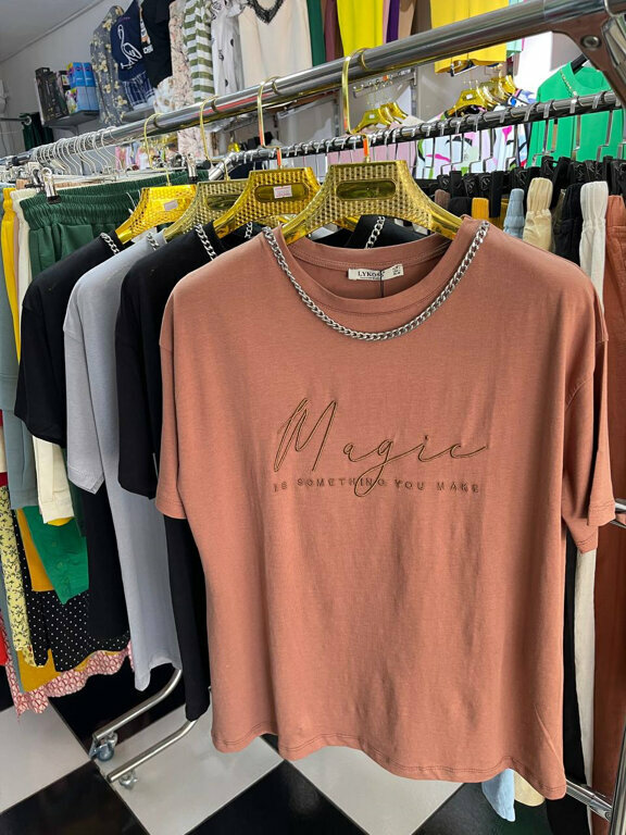 Giyim mağazası Your Style, Taşkent, foto