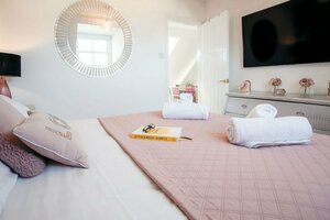 Tipyn O Haul - 1 Bed Apartment - Tenby (Wales, Pembrokeshire, Tenby), otel