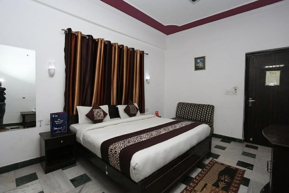 Otel Goroomgo Brlux International Agra, Agra, foto