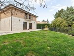 Elegant Apartment in Campobasso near Woods (Molise, Campobasso, SP143), kısa süreli konaklama  Molise'den