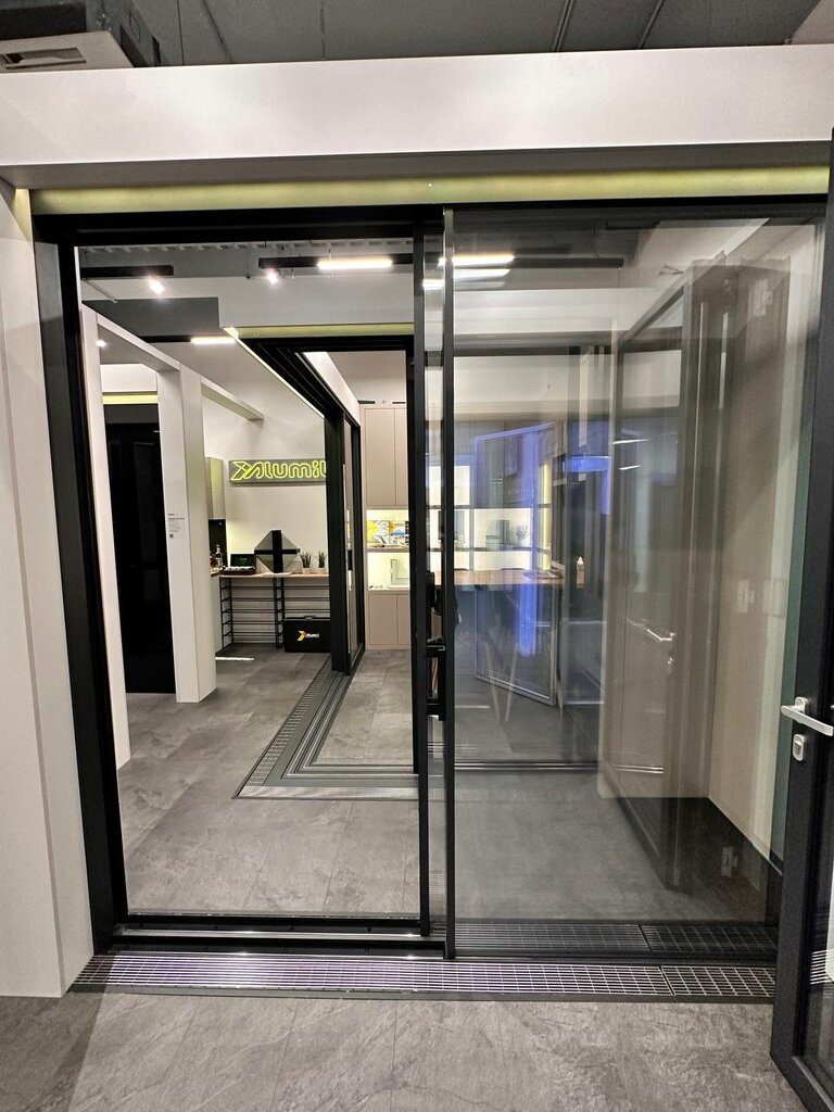 Pencere üretim, satış ve montaj firmaları Premium Technologies, Moskova, foto