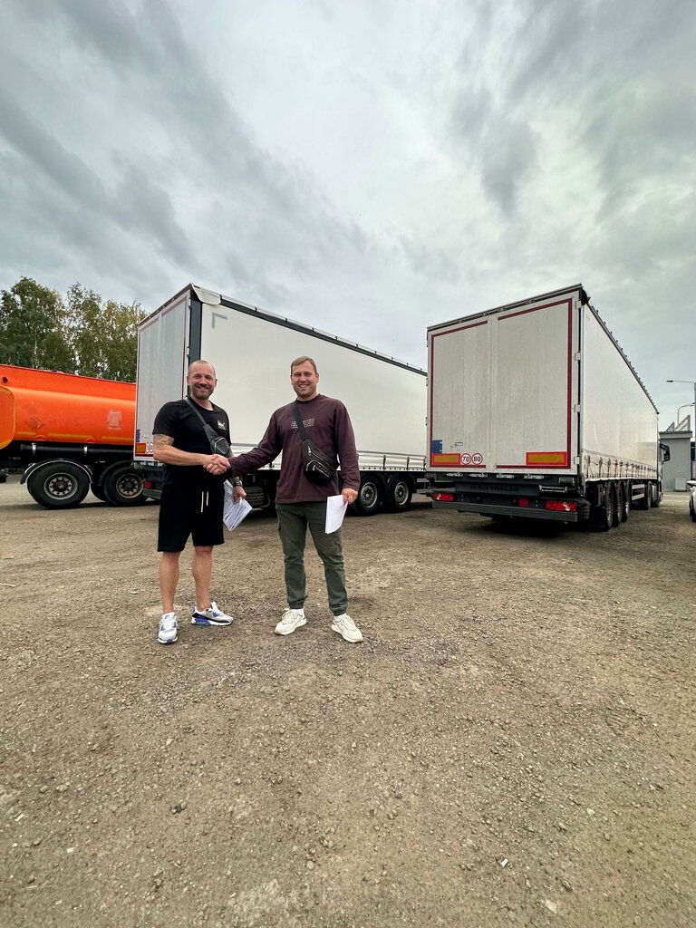 Araç römorkları Cistern Center, Kazan, foto