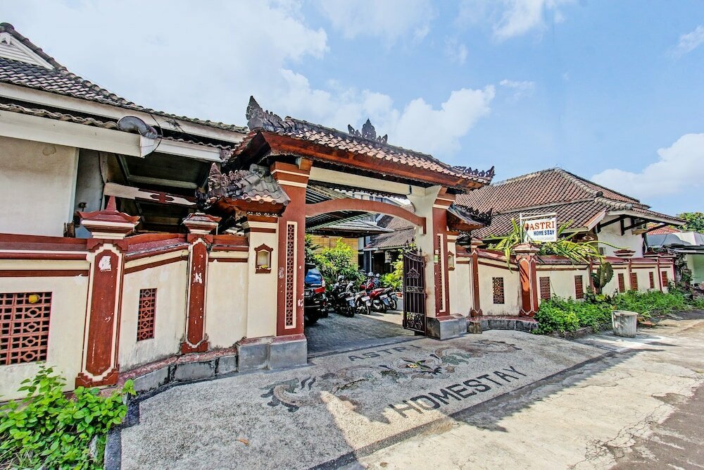 Otel Oyo 92560 Astri Homestay, Mataram, foto