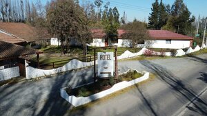 Hotel Santa María de Pannimávida (Santiago Metropolitan Region, Provincia de Santiago, Comuna de Cerro Navia, Termas de Panimavida), otel