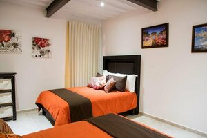 Vista Real Villas (Querétaro), otel