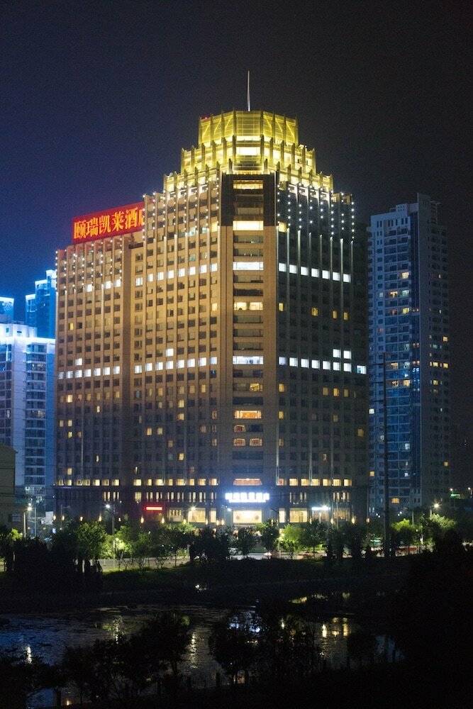 Otel Enrichee Gloria Plaza Hotel Qingdao, Şantung, foto
