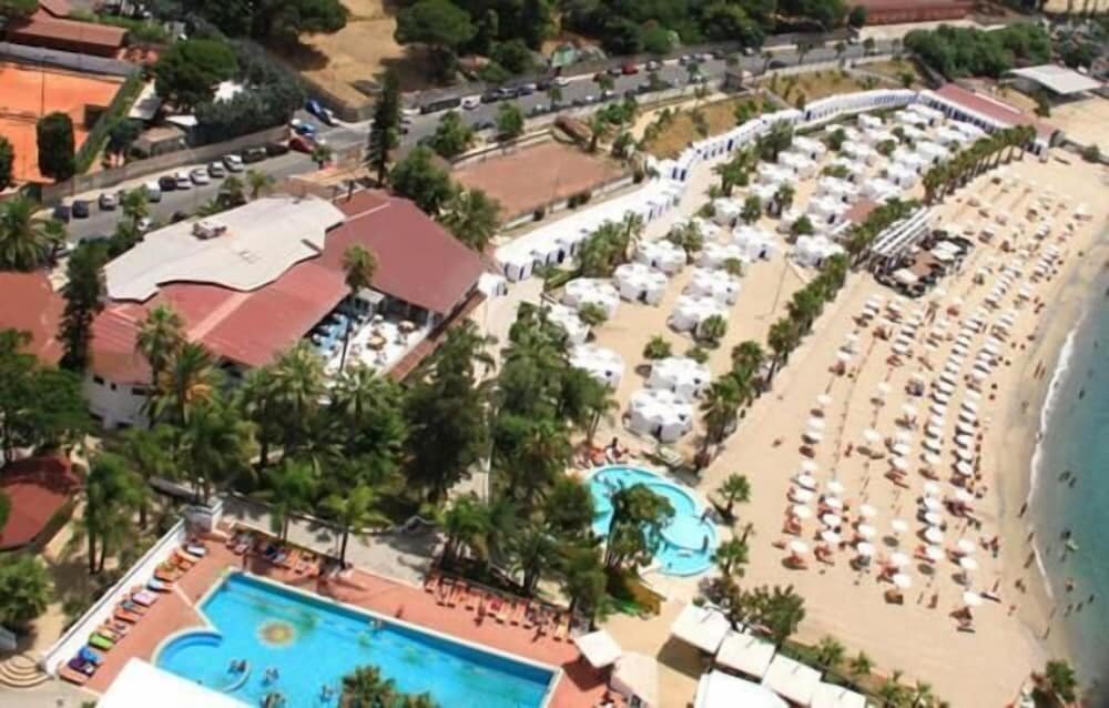 Otel Def House, ReggioCalabria, foto