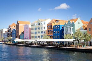 Blue Marlin - Famous Handelskade Apartment (Town of Willemstad), otel  Willemstad'dan