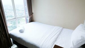 Good Deal And Strategic 2Br At Tamansari Papilio Apartment (East Java, Ahmad Yani), otel  Surabaya'dan