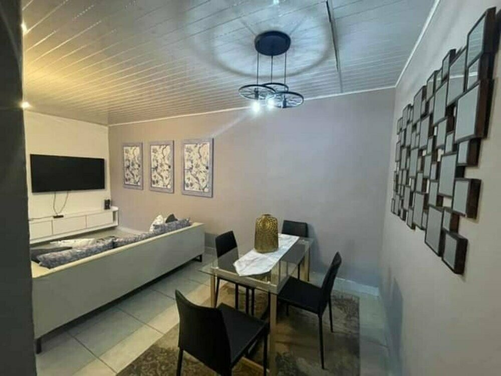 Otel Spacious 2 Bedroomed Semi-detached Fully Furnished Apartment Num01, Lusaka, foto
