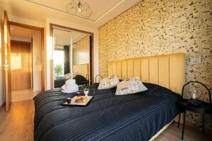 Le Vintage Dead Sea Avec Piscine Rooftop (Grand Casablanca-Settat, Casablanca, El Maârif, Secteur 67, Rue des Cigales), otel  Kazablanka'dan