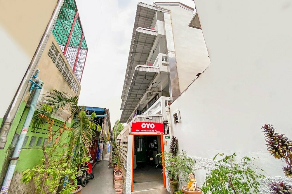 Otel Oyo 525 Mrt Phetkasem 48 Place, Bangkok, foto