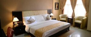 Stonehedge Hotels (Abuja, Central Business District), otel  Abuja'dan