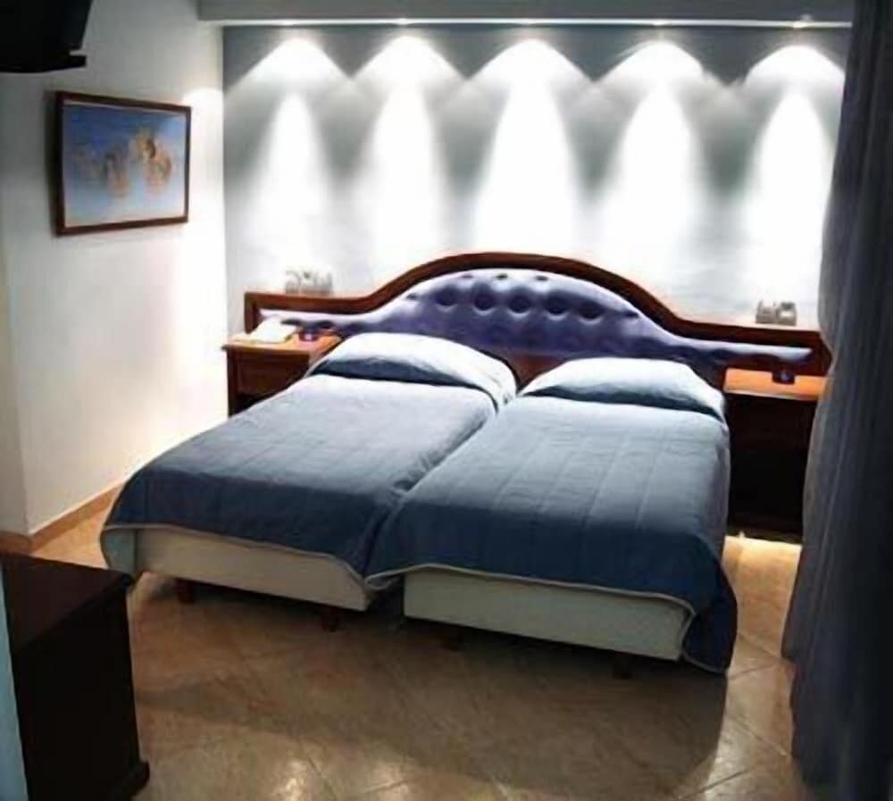 Otel Filippos, Dünya, foto