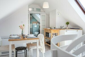 Newly Refurbished Loft Near City Center (Zagreb, Petrova ulica), otel  Zagreb'den