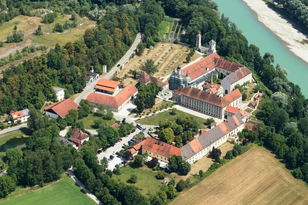 Otel Klostergasthof Raitenhaslach, Bavyera, foto
